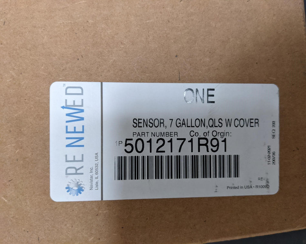 5012171R91 DEF Tank Sensor – Cummings Truck & Trailer Parts